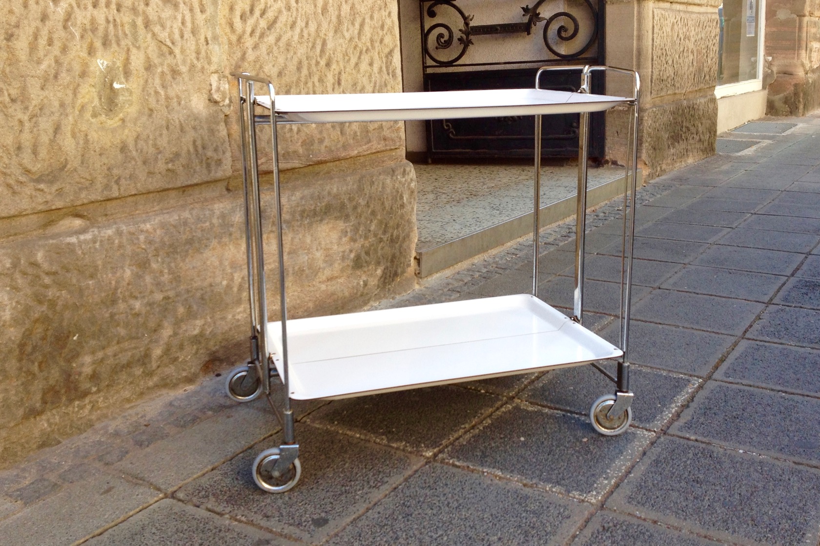 Verschiedene Servierwagen bzw. Dinette - raumwunder - vintage wohnen in ...